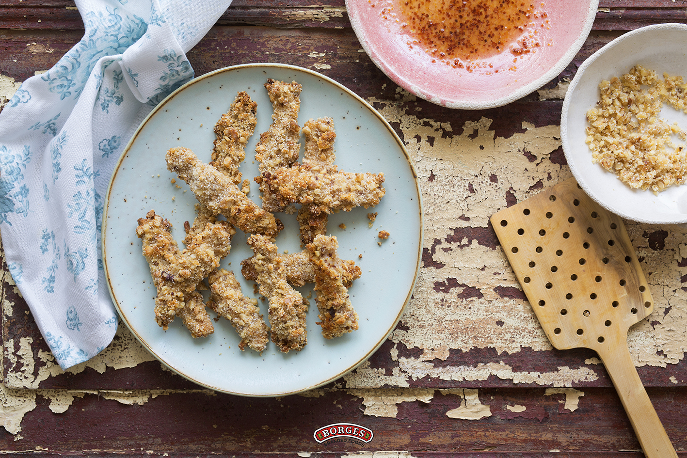 Pollo con rebozado de nueces