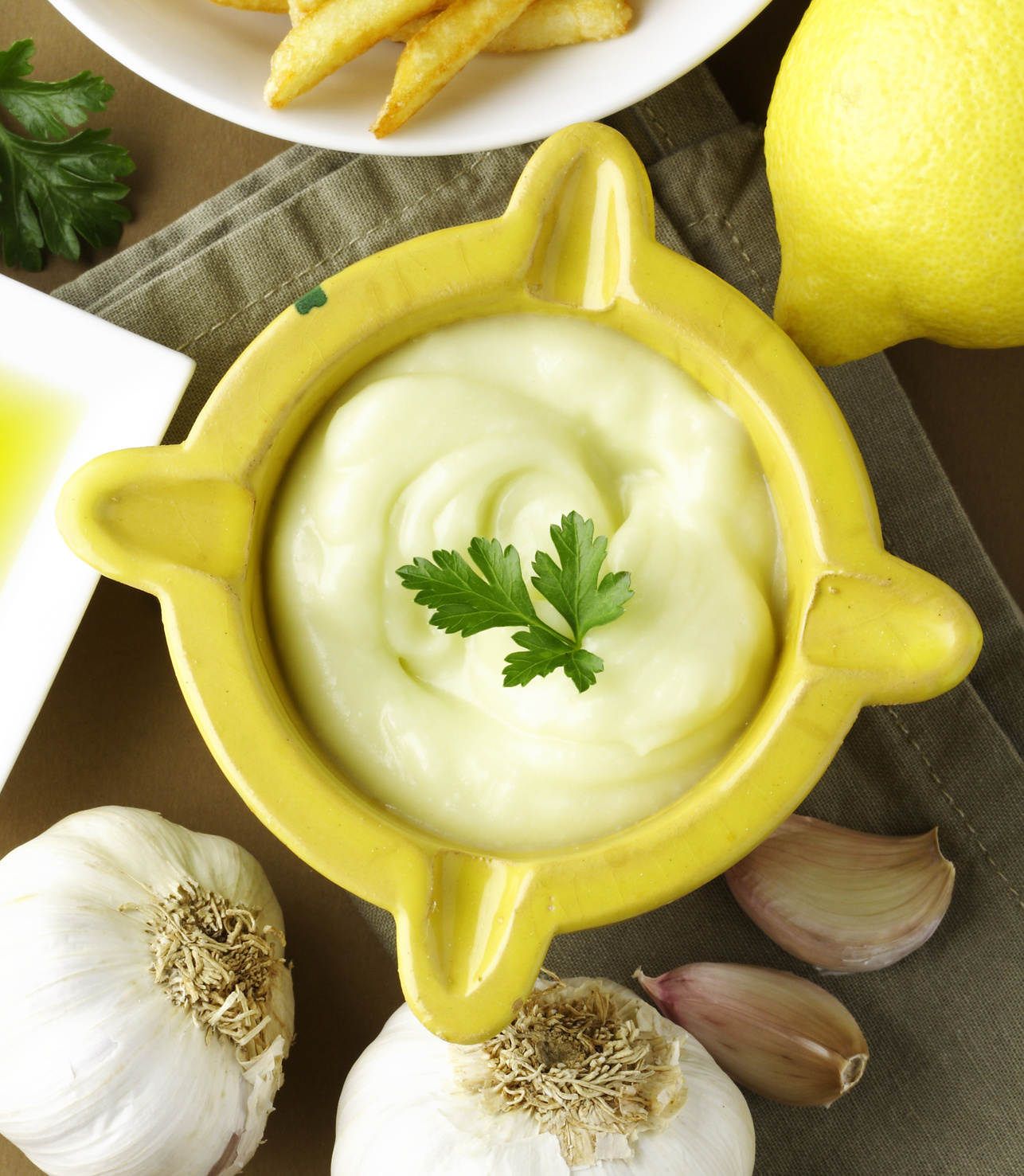 Cómo preparar un alioli de lujo (y cómo tunearlo) - Borges