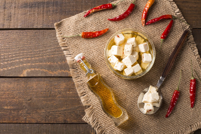 Feta cheese in olive oil with chilli and herbs - Borges