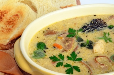 FUNGHI MORILLES AO VINHO BRANCO SECO (MANZANILLA) - Borges Brazil