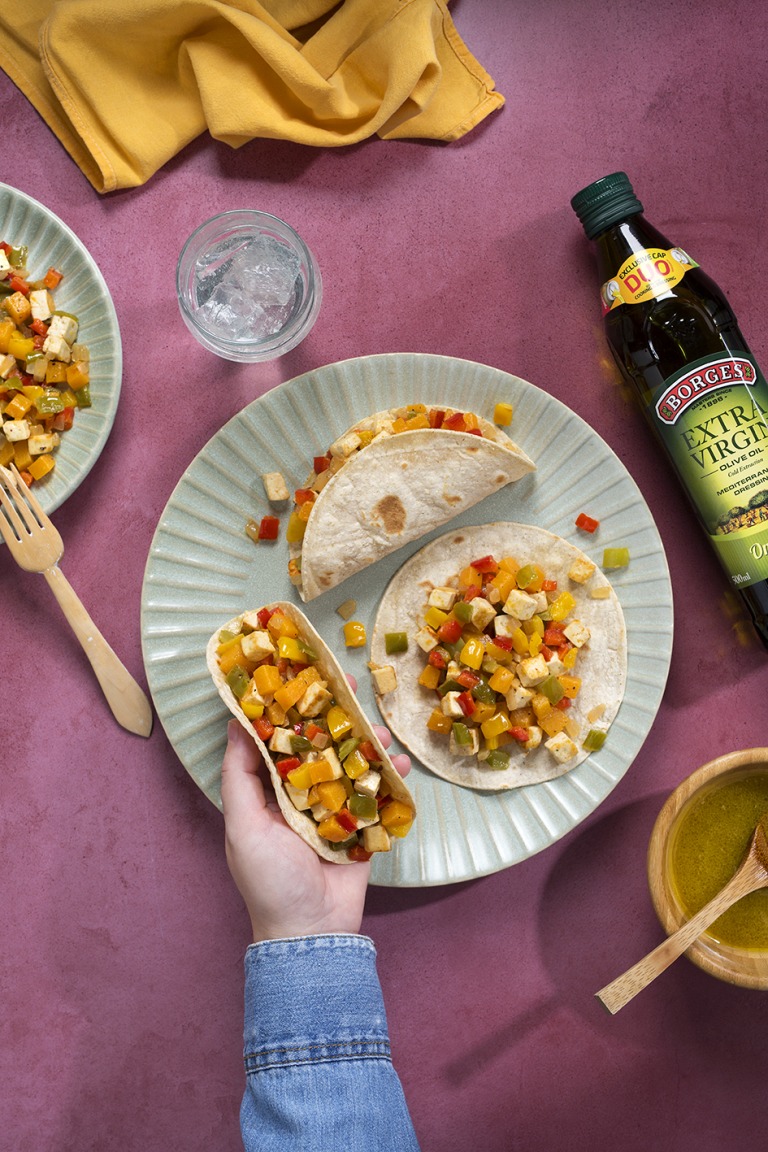 Colorful vegetarian tacos - Borges India