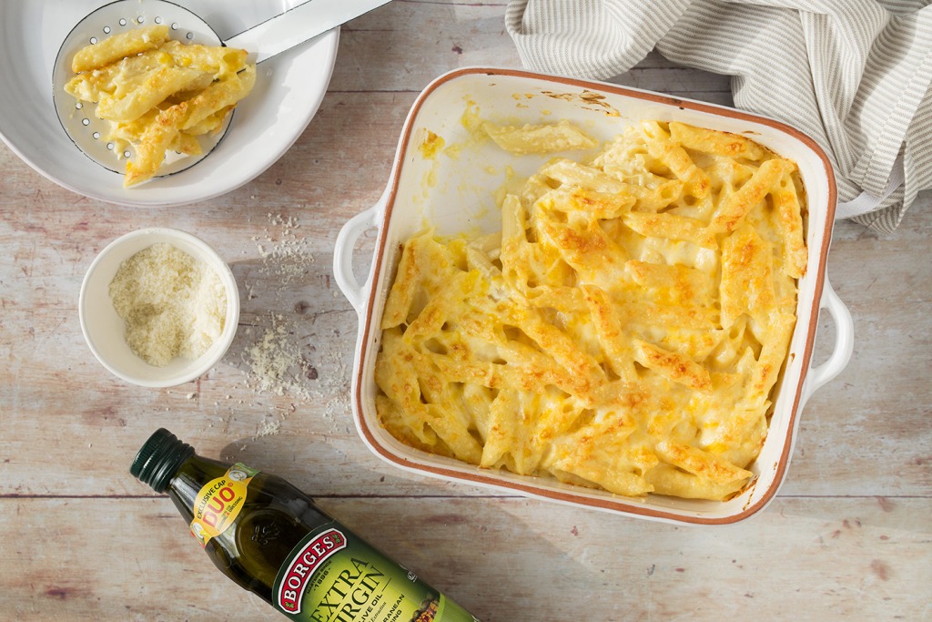 Three-cheese pasta bake - Borges